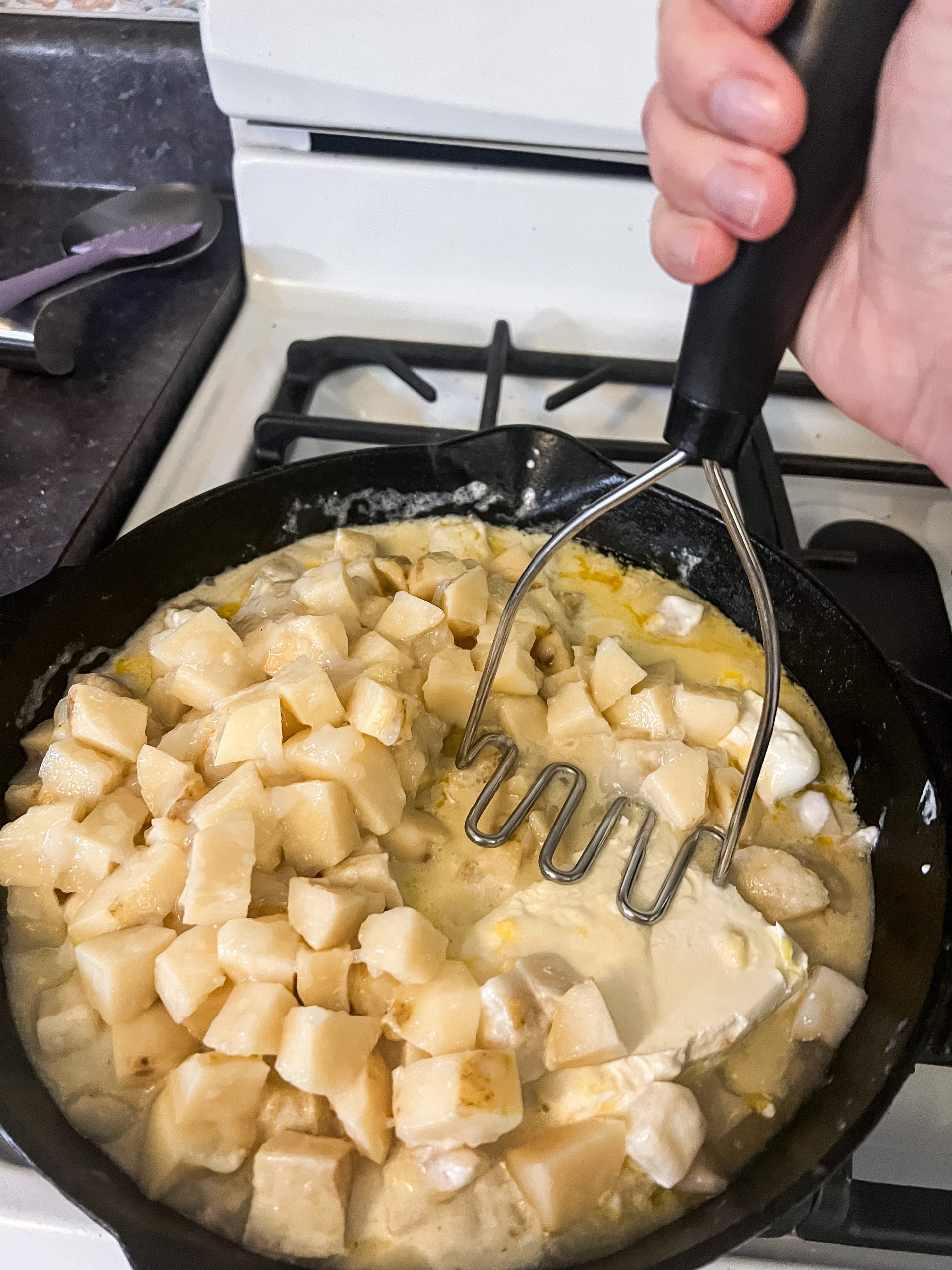 Quick and Easy Homemade Potato Soup from Canned Potatoes - Mighty Roots ...